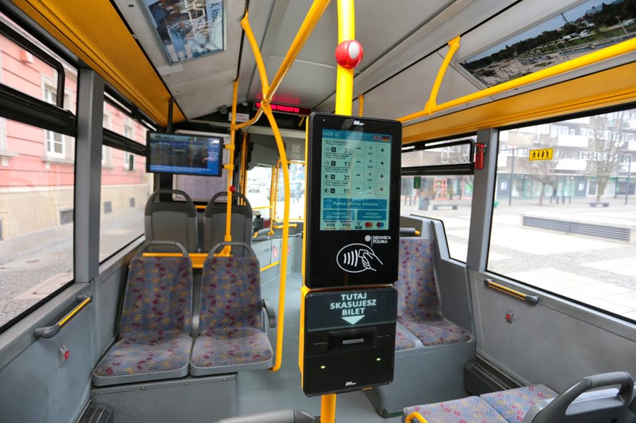 Transportation by bus: airport - Gdansk - Gdansk Trips